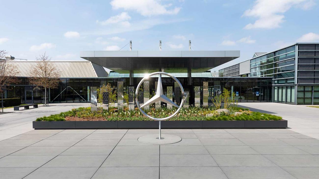 Mercedes-Benz Kundencenter Sindelfingen Mercedes-Benz hautnah erleben ...