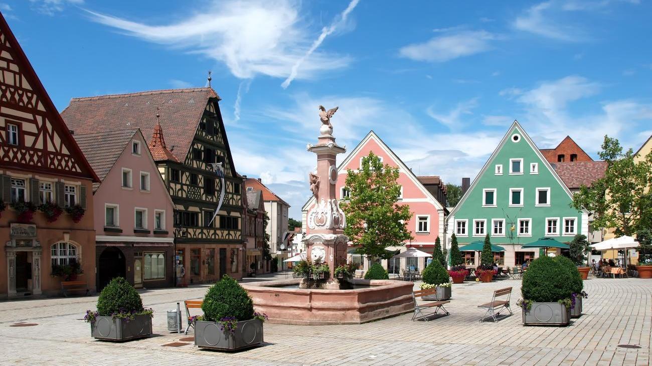 Stadt Roth Urlaub nahe des Rothsees auf GRUPPENREISEN.COM